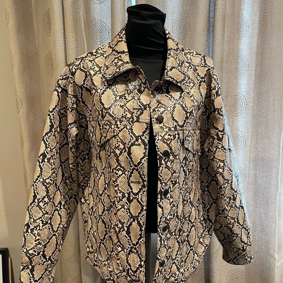 Good American | Jackets & Coats | Good American Oversized Faux Python ...